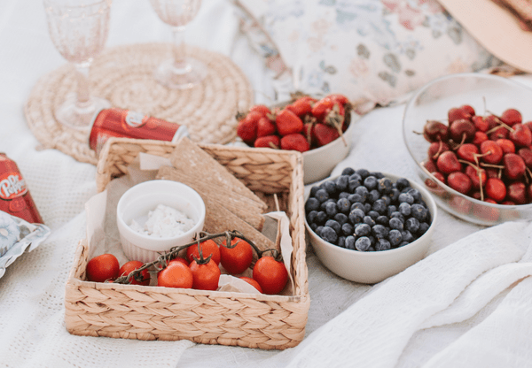How to Plan a Picnic With Friends