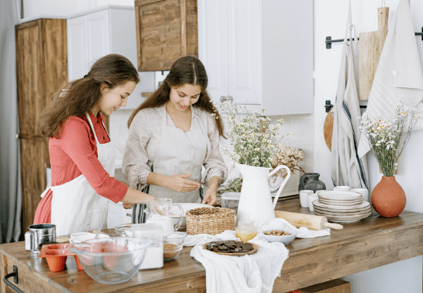 60 Fun Summer Activities to do With Friends
