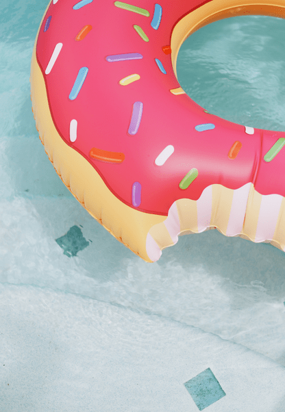 47 Pool Party Songs for an Epic Playlist - BySandyVilce