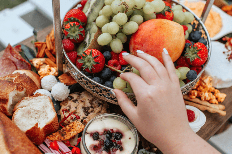 Fun Potluck Themes to Spice up Your Gathering
